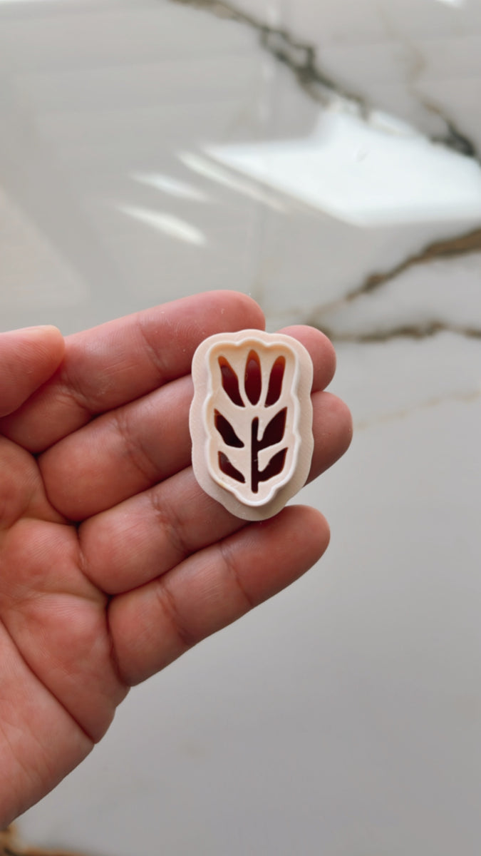 Tulip Cutter – Made Cutters