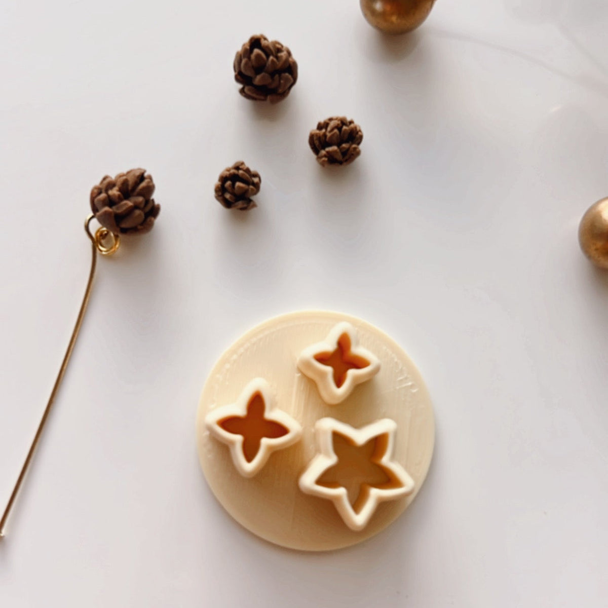 Pine cones cutter – Made Cutters
