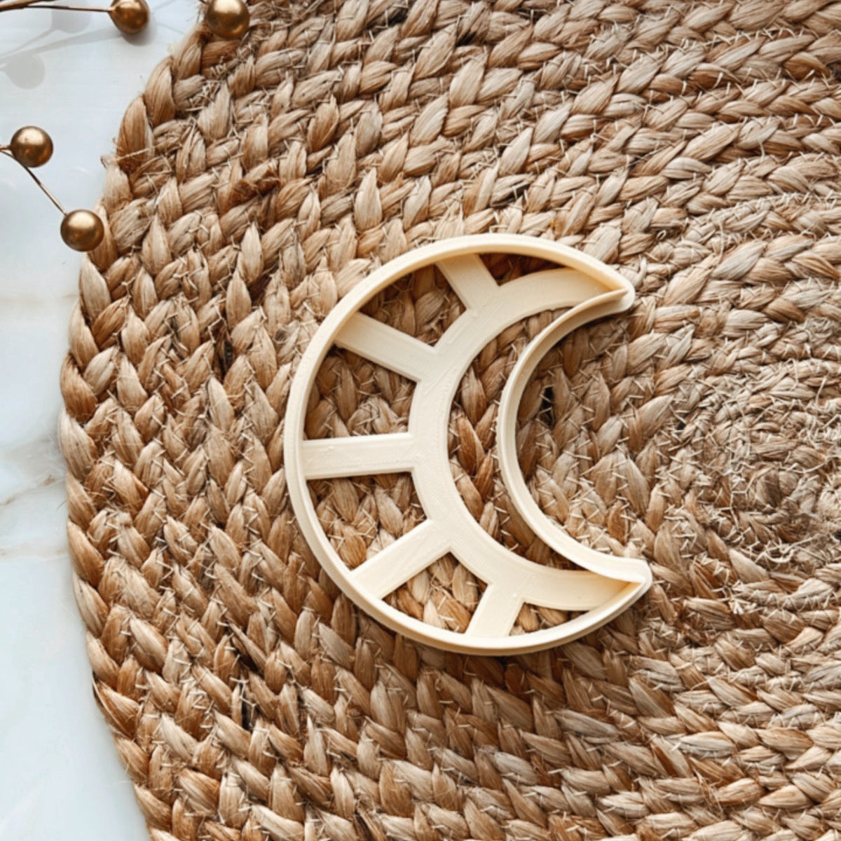 Giant Moon Cutter – Made Cutters